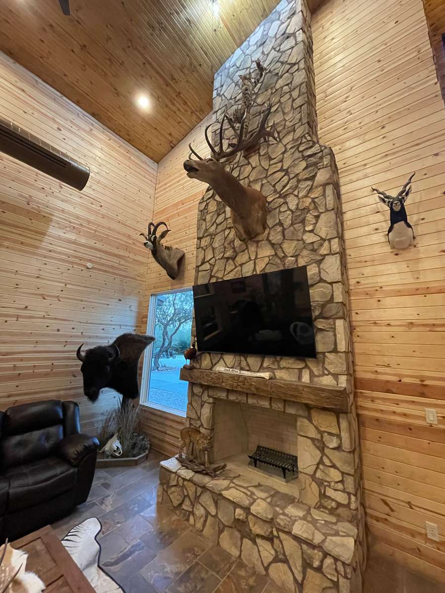 Page 2/2 - Santa Cruz Ranch Lodging Photo Gallery